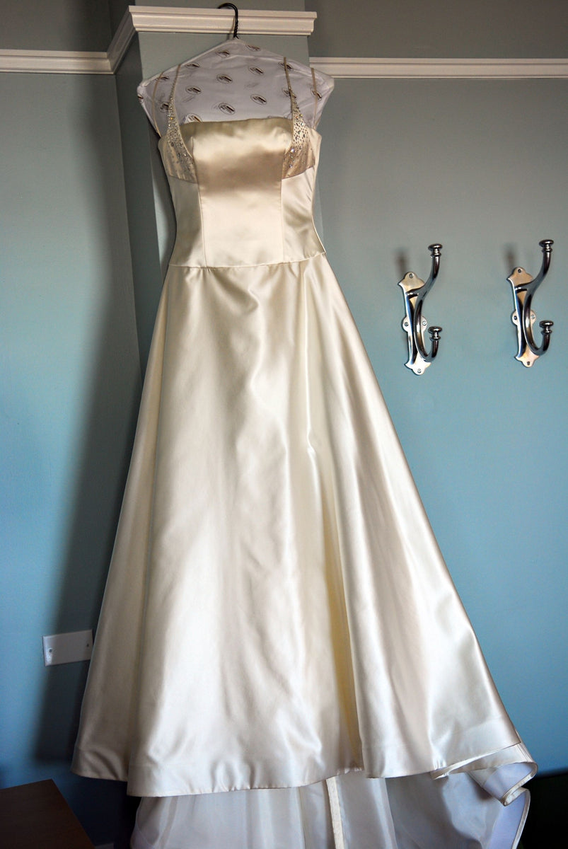 Edgardo Bonilla – Nearly Newlywed