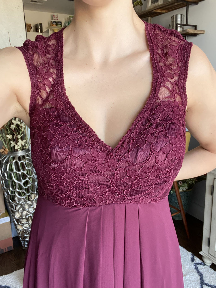 Mori Lee #693 Lace and Chiffon Bridesmaid Dress with V-Neck – Nearly Newlywed