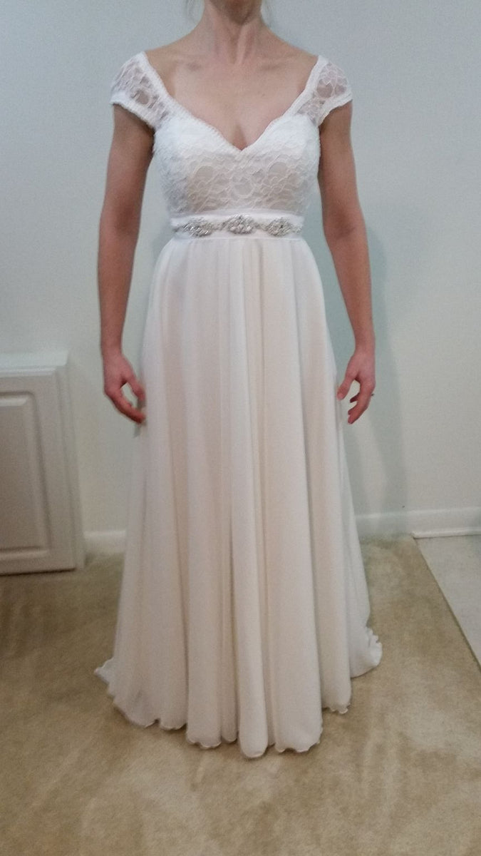 Mori Lee 693 – Nearly Newlywed