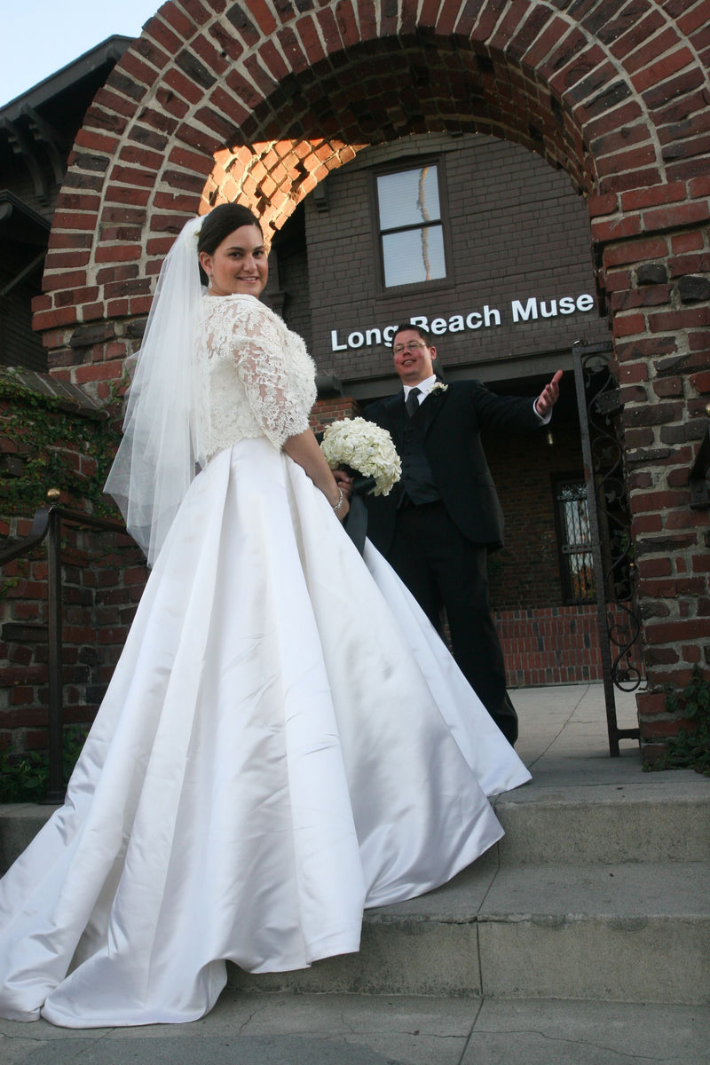 Other Lezu Atelier – PreOwnedWeddingDresses