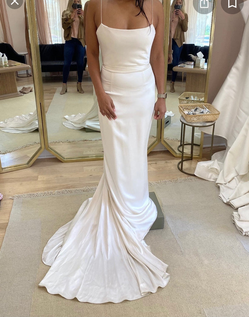 Alexandra Grecco Leonie – Nearly Newlywed