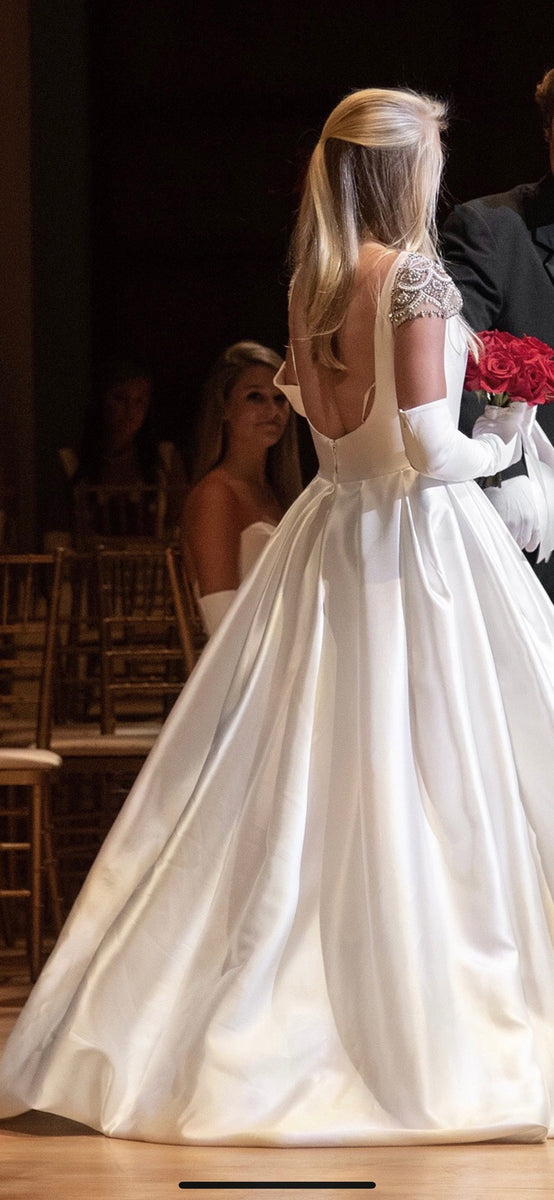 Alvina Valenta 9658 – Nearly Newlywed