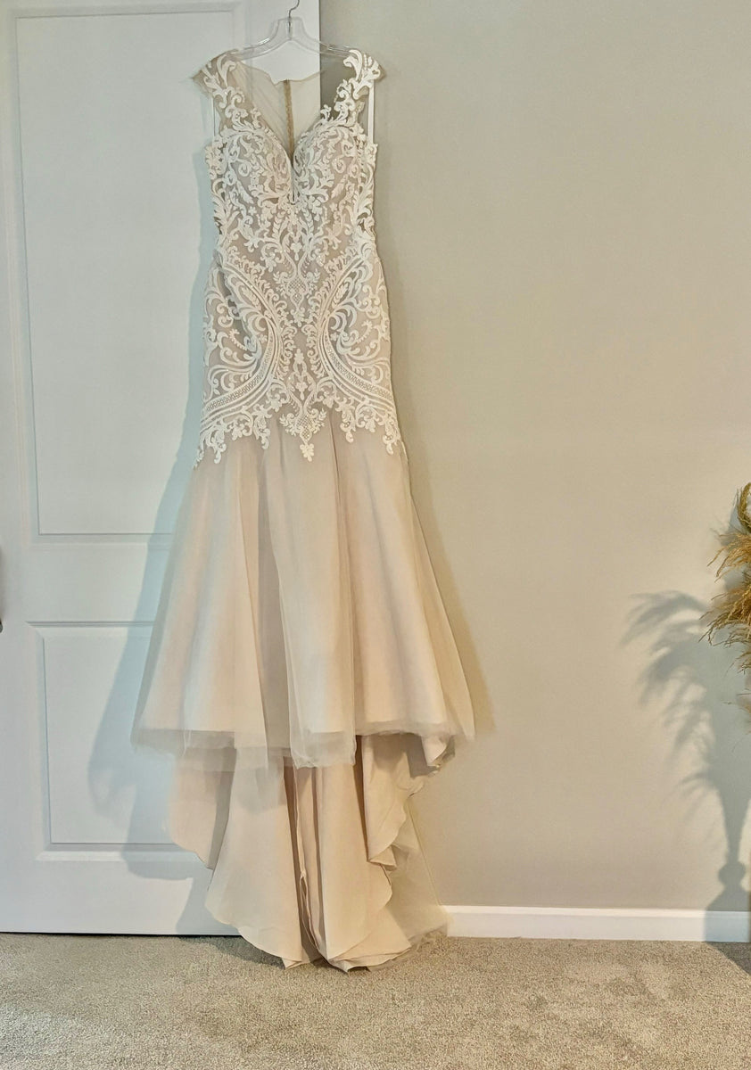 Christina Wu Private / 18272 – PreOwnedWeddingDresses