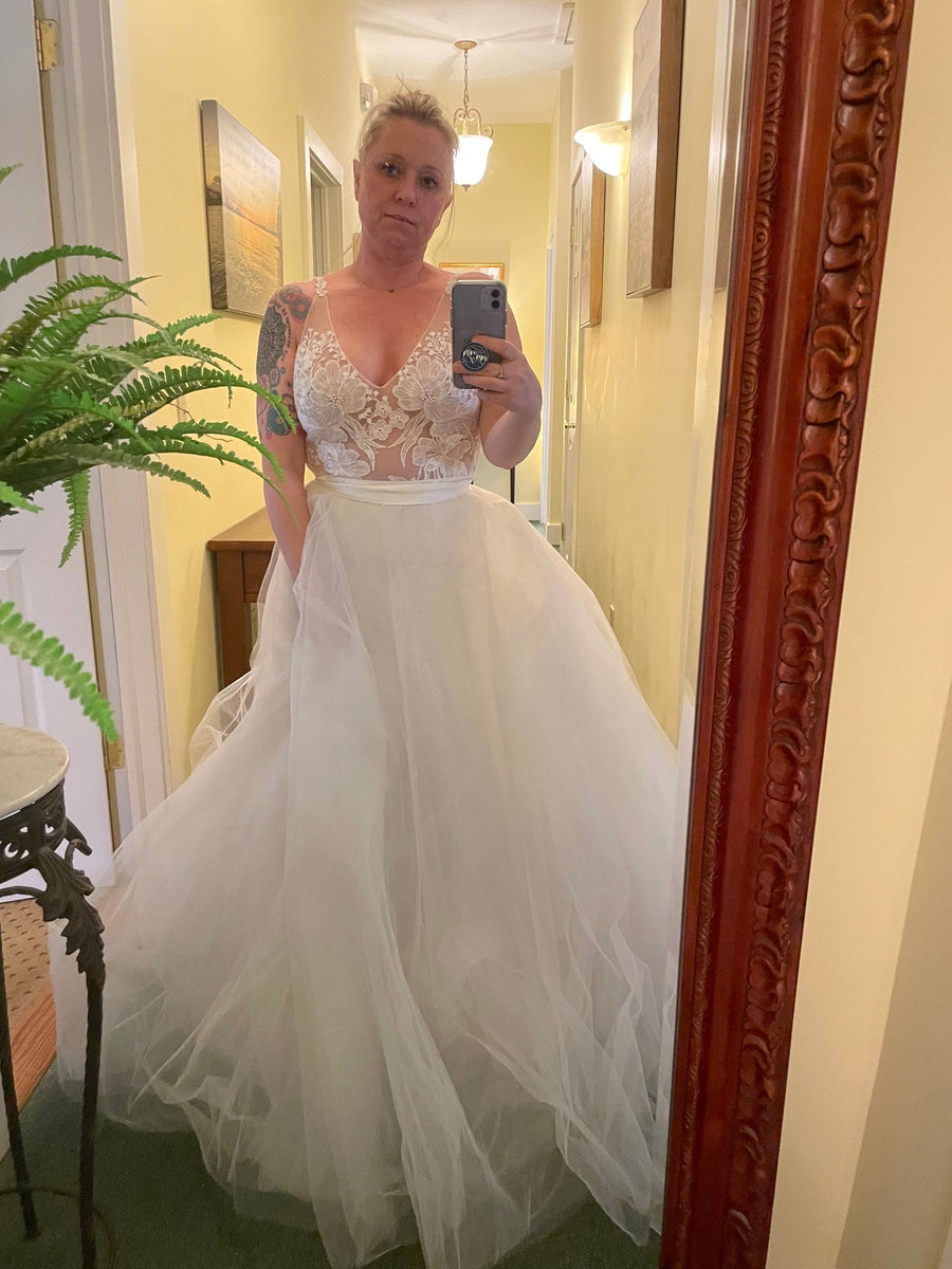 Desiree Hartsock Leah – Nearly Newlywed
