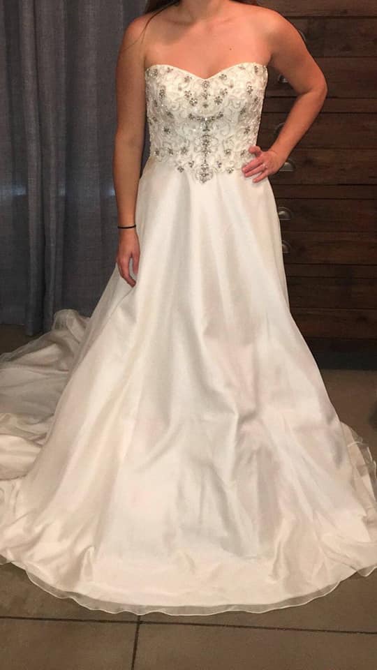 Essense of Australia White Ivory – Nearly Newlywed