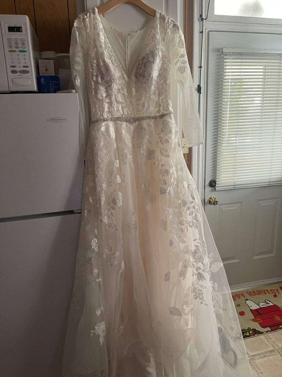 Galina SWG820 – Nearly Newlywed