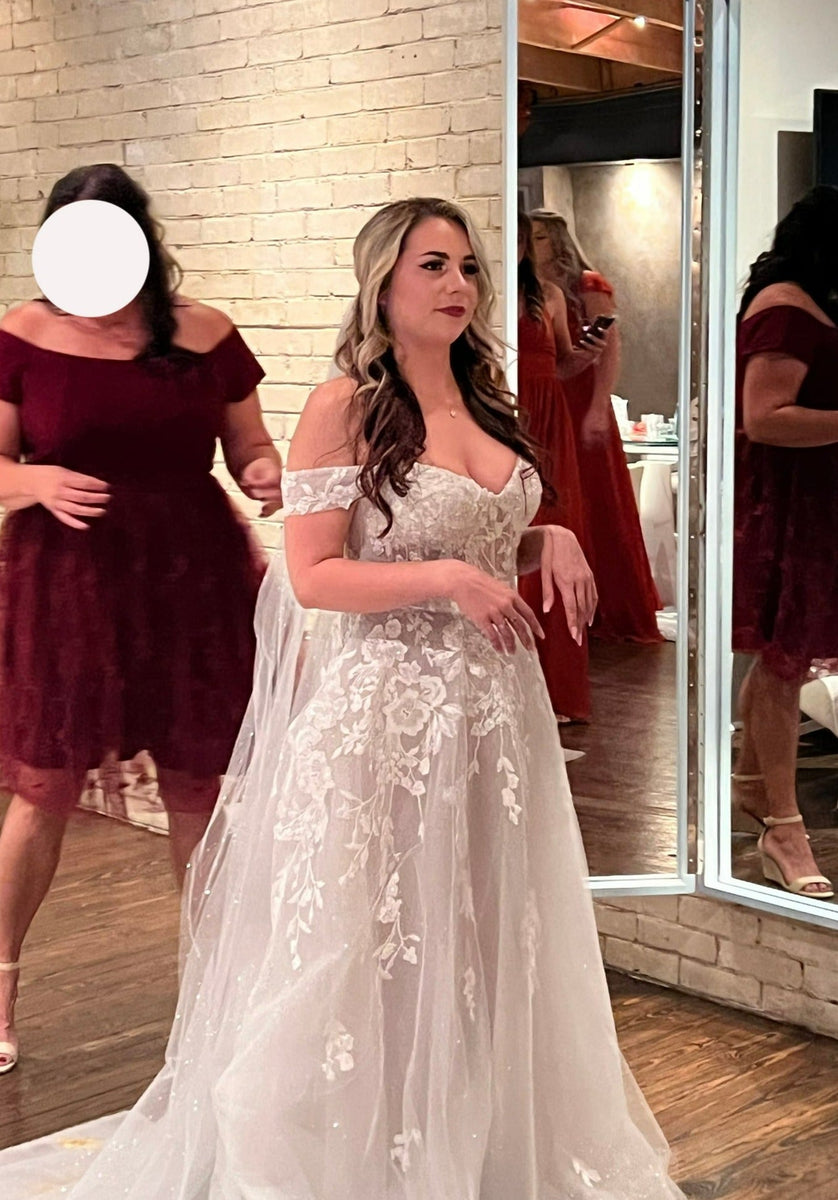 Galina Swg834 – PreOwnedWeddingDresses