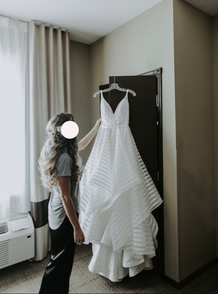 Hayley Paige Decklyn 6661 – Nearly Newlywed