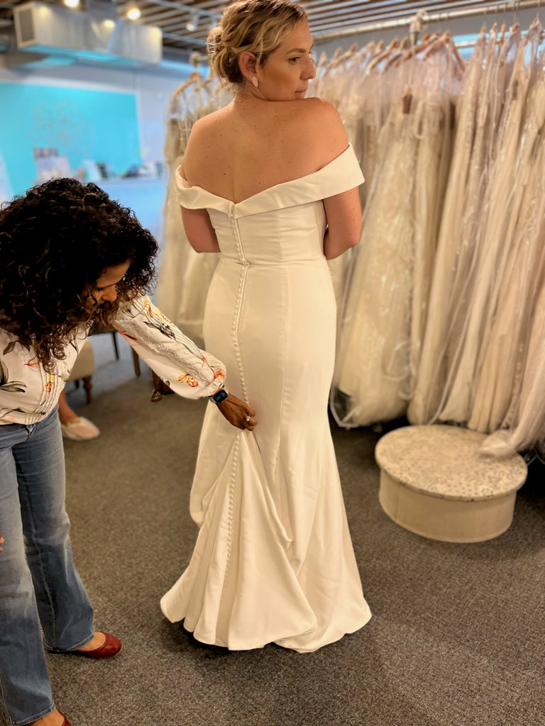 Justin Alexander Asher – Nearly Newlywed