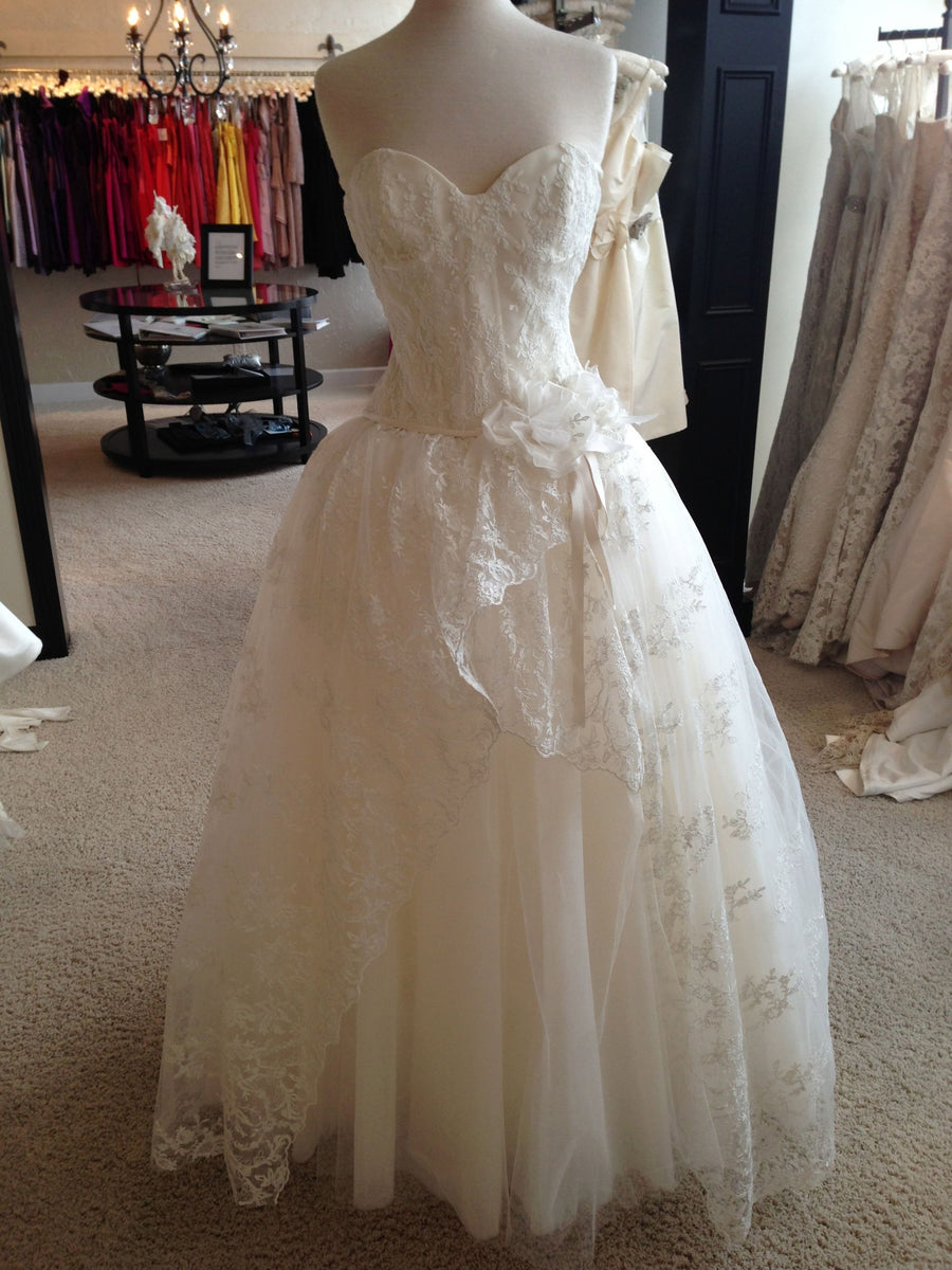 Kenneth Pool Citrine – Nearly Newlywed