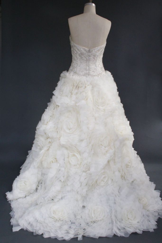 Kenneth Pool Kenneth Pool Anatasia Size 12 – Nearly Newlywed