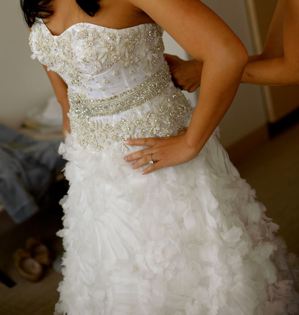 Monique Lhuillier Flavia – Nearly Newlywed