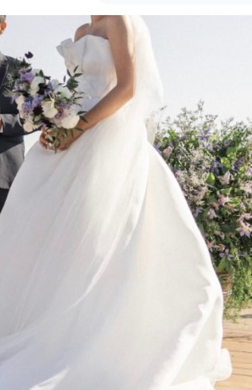 Monique Lhuillier BON BON – Nearly Newlywed