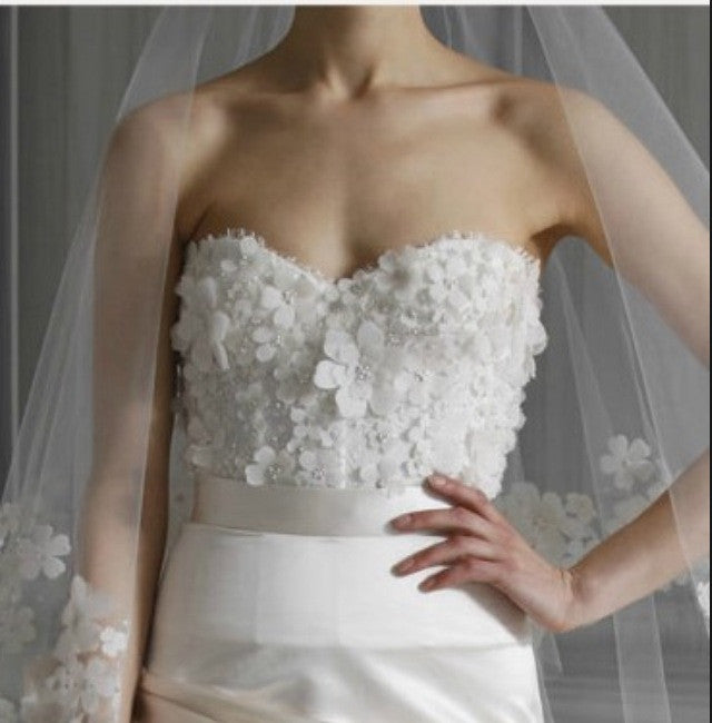 Monique Lhuillier Poppy – Nearly Newlywed