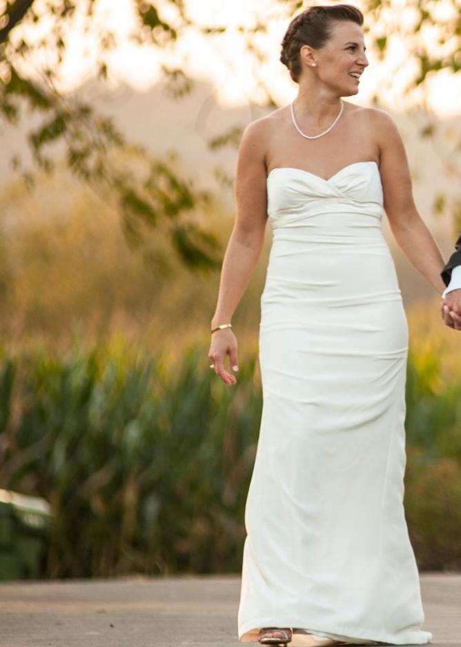 Nicole Miller Camilla Strapless – PreOwnedWeddingDresses