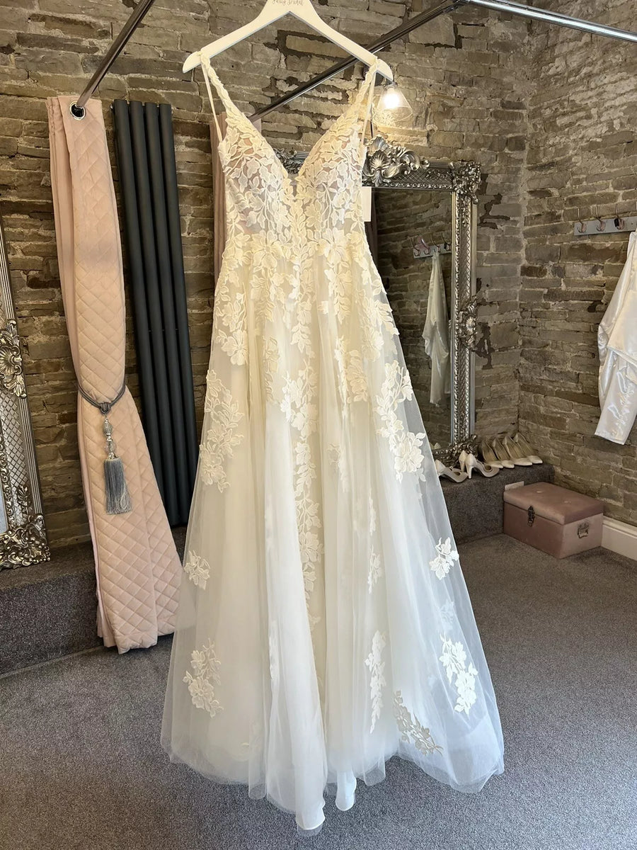 Other Stunning one off design - only one ever made – Nearly Newlywed