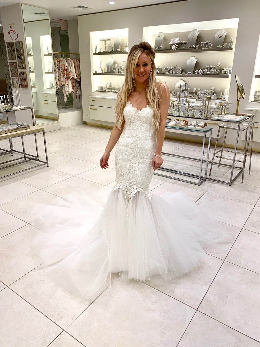 Pnina Tornai 4649 – Nearly Newlywed