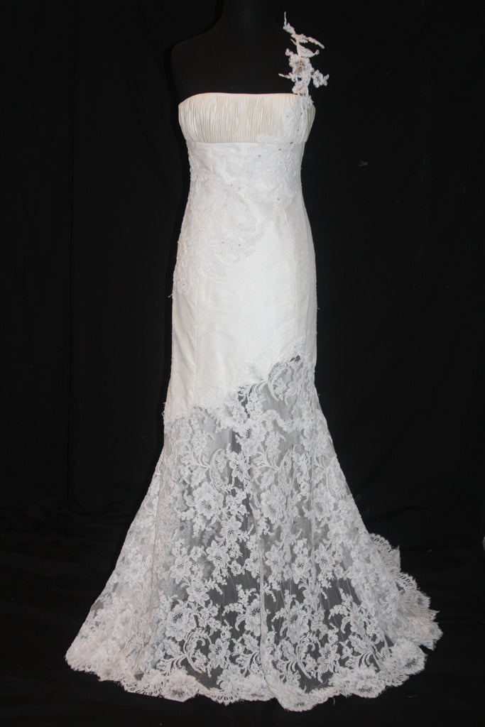 St. Pucchi 458x – Nearly Newlywed