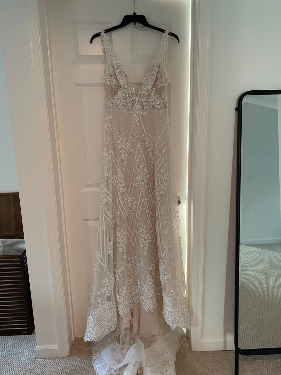 Tara Keely 2810 – Nearly Newlywed