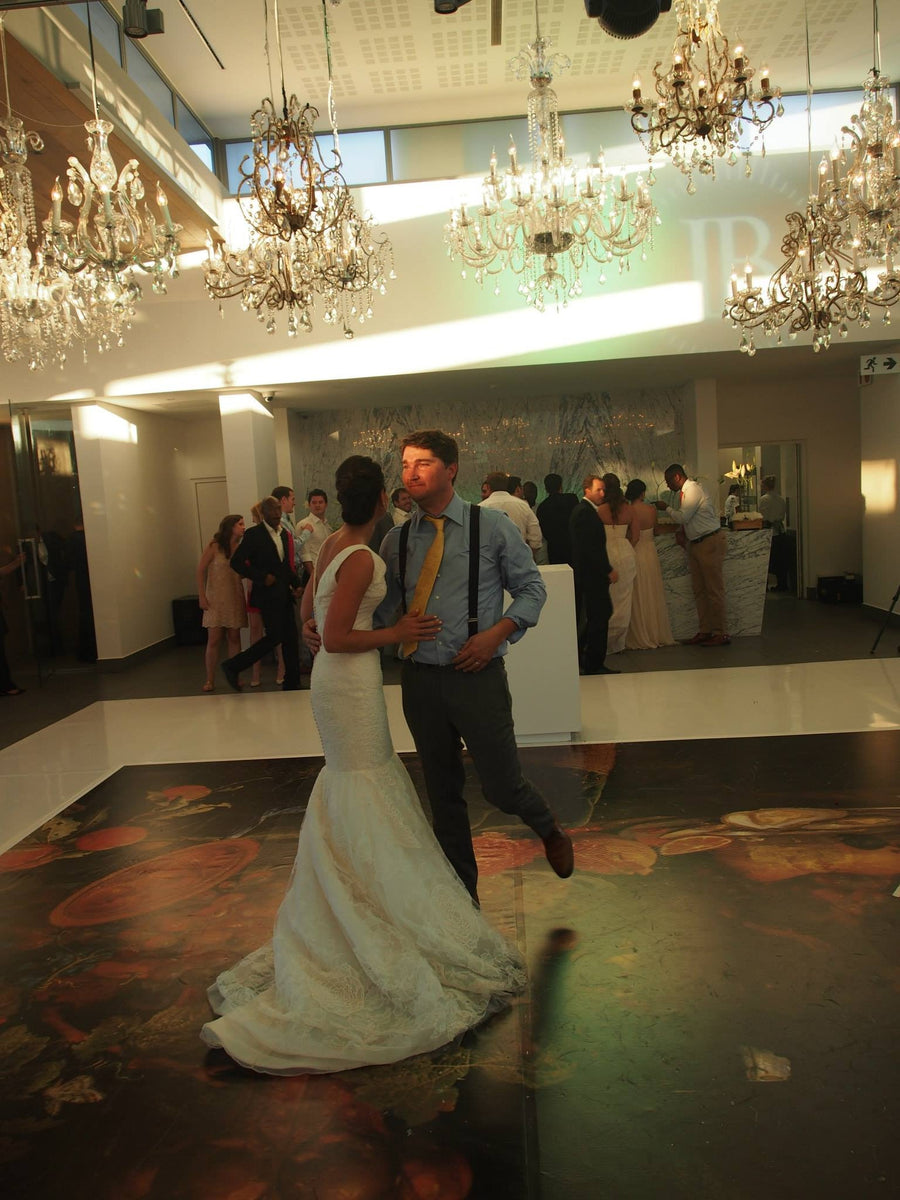 Vera Wang Macy – Nearly Newlywed