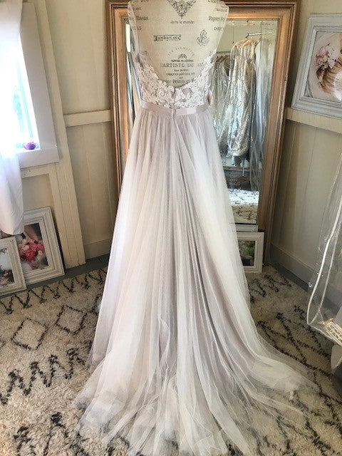 Watters Azriel 9086B – Nearly Newlywed