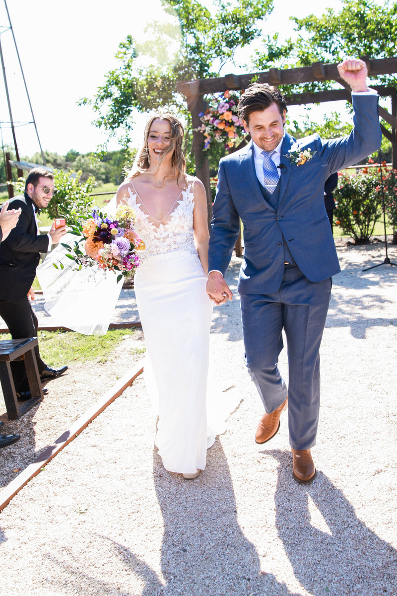 Wtoo #19735 – Nearly Newlywed