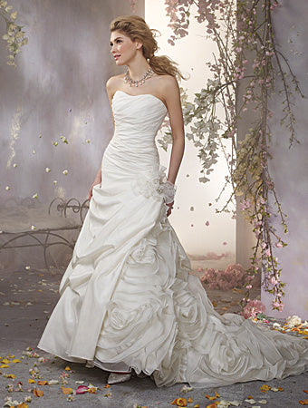 Alfred Angelo 2366 – Nearly Newlywed