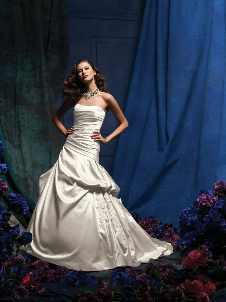 Alfred Angelo 875 Sapphire Collection – Nearly Newlywed