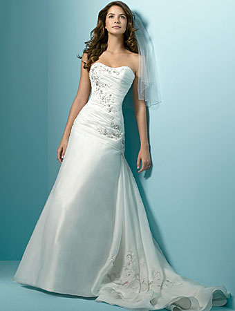 Alfred Angelo 1137 – Nearly Newlywed
