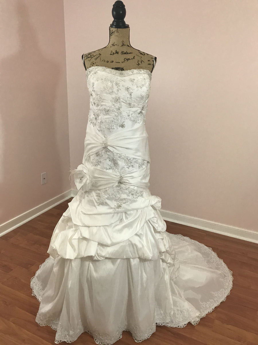 Alfred Angelo Ariel 201 – Nearly Newlywed
