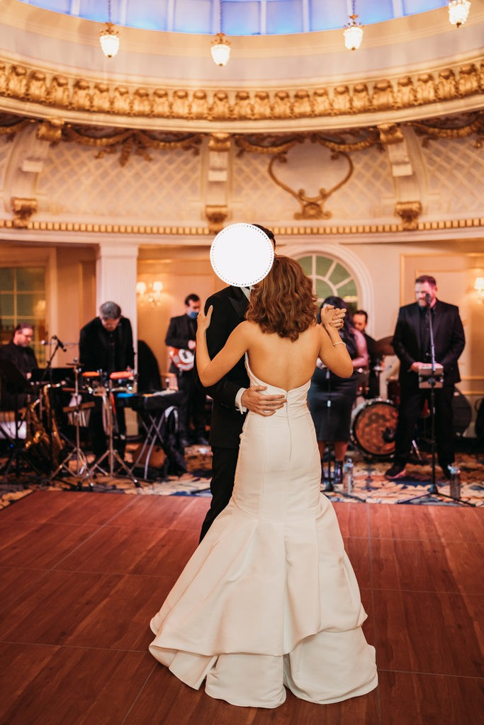 Allison Webb Carson Style 42111 – Nearly Newlywed