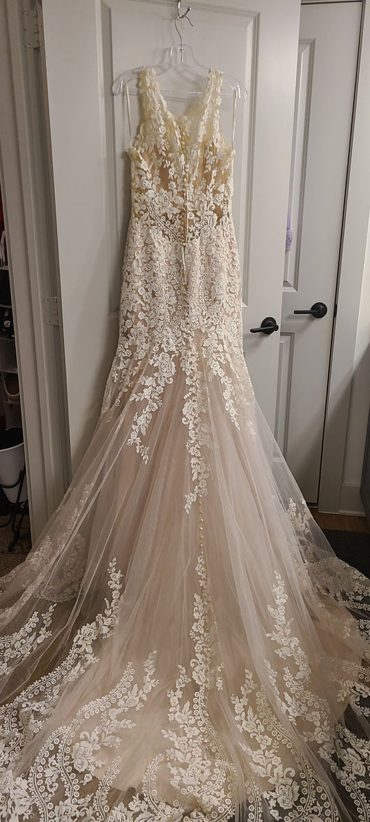 Allure Bridals 3115 – Nearly Newlywed
