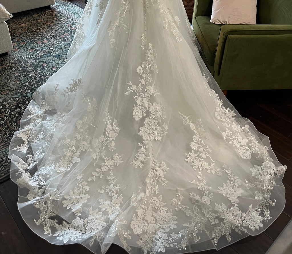 Allure Bridals 9681 – Nearly Newlywed