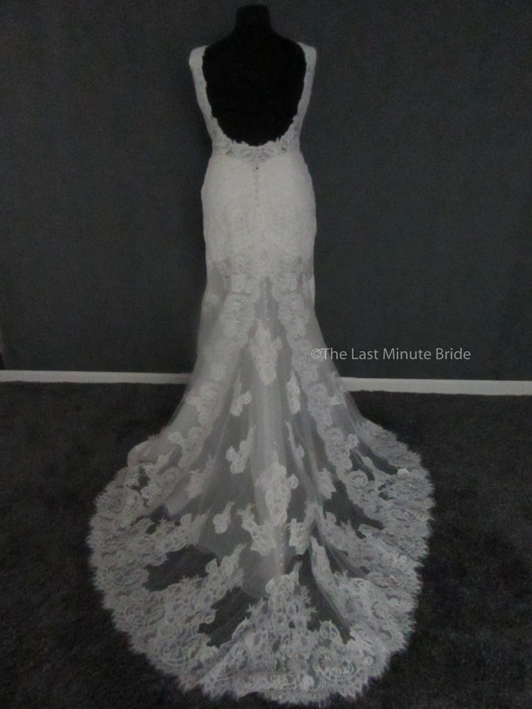 Allure Bridals 3118 – Nearly Newlywed