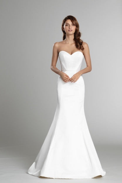 Alvina Valenta 9554 – Nearly Newlywed