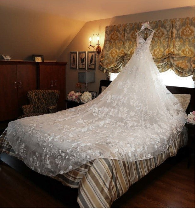 Amalia Carrara Eve of Milady, Style 345 – Nearly Newlywed