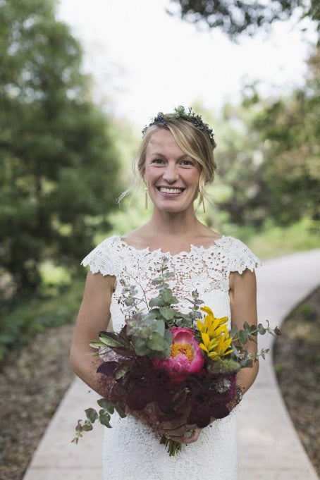 Amy Kuschel Babe – Nearly Newlywed