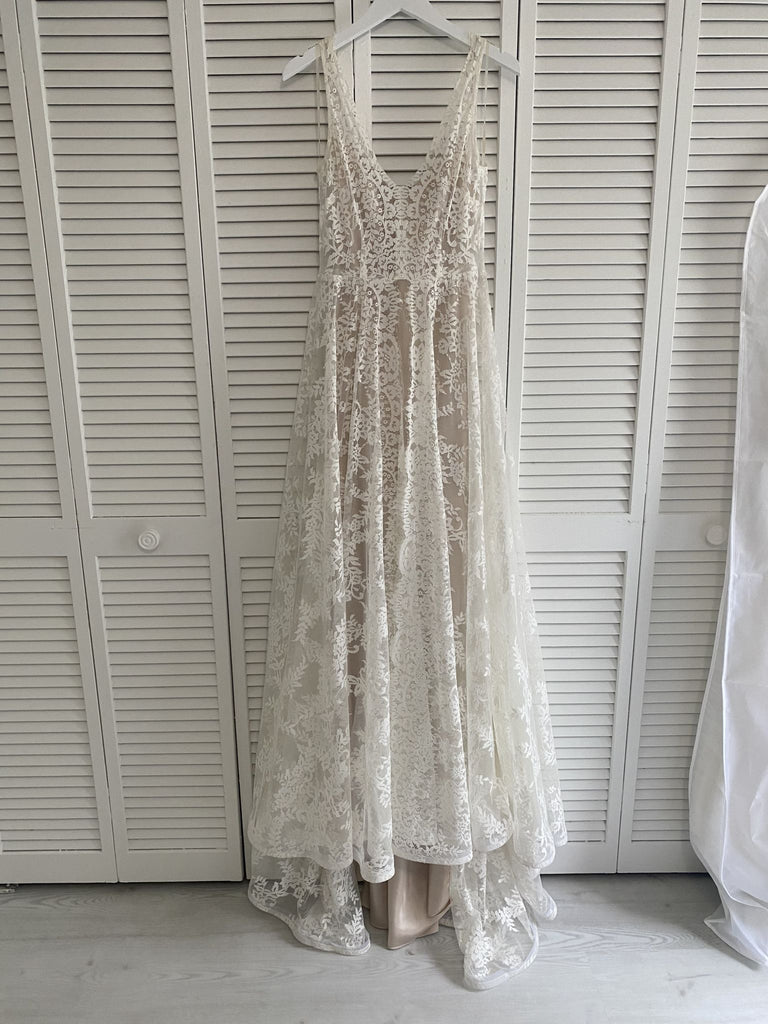 Anais Anette Emie – PreOwnedWeddingDresses