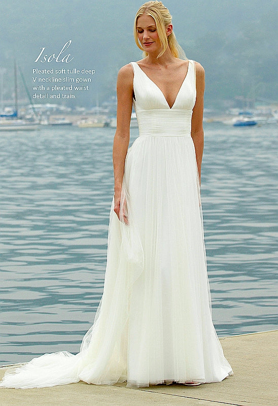Augusta Jones Isola – PreOwnedWeddingDresses