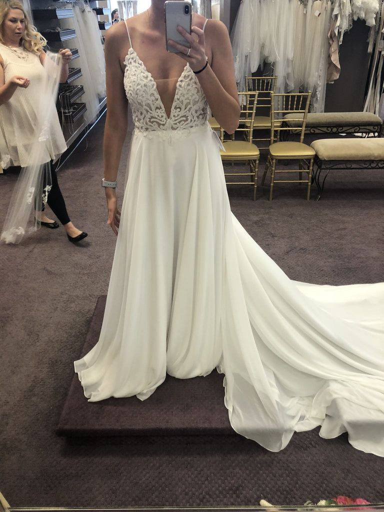 Calla Blanche L'amour ‘Drew’ LA8237 – Nearly Newlywed