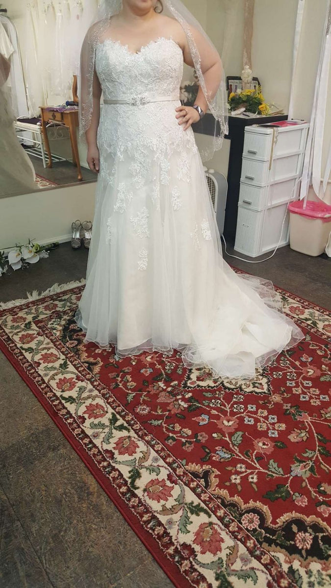 Cara Mia 29265 – PreOwnedWeddingDresses