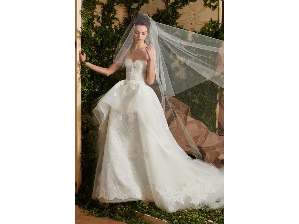 Carolina Herrera Adeline – Nearly Newlywed