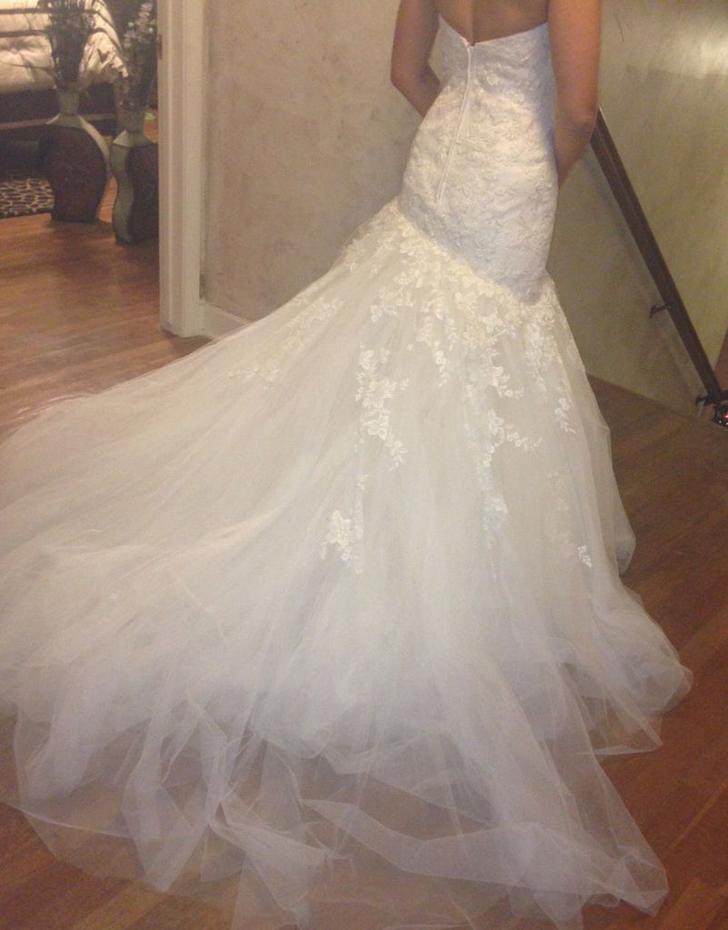 Casablanca 2168 – PreOwnedWeddingDresses