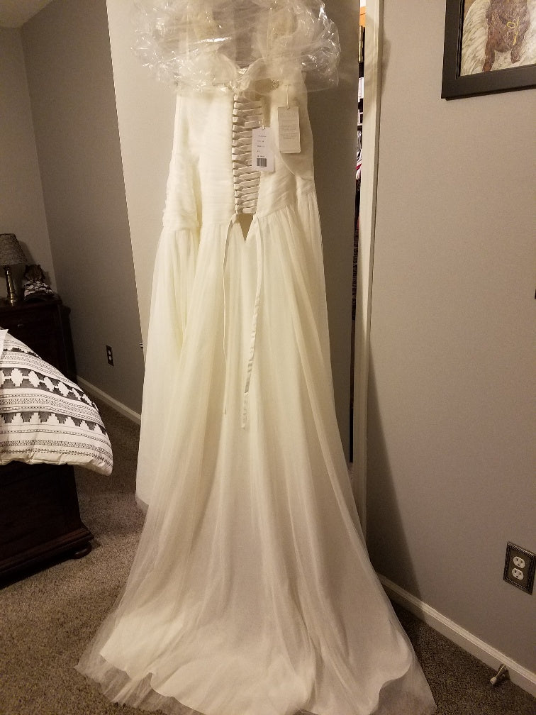 Casablanca BL207 – Nearly Newlywed