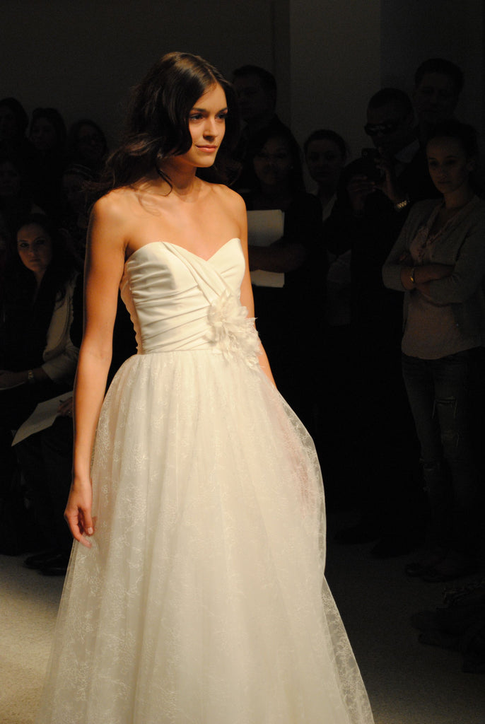 Christos Christos Caryis t256 – PreOwnedWeddingDresses