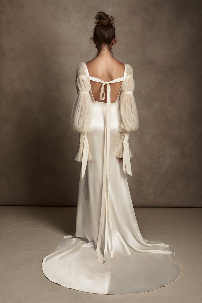 Danielle Frankel Ruby – PreOwnedWeddingDresses