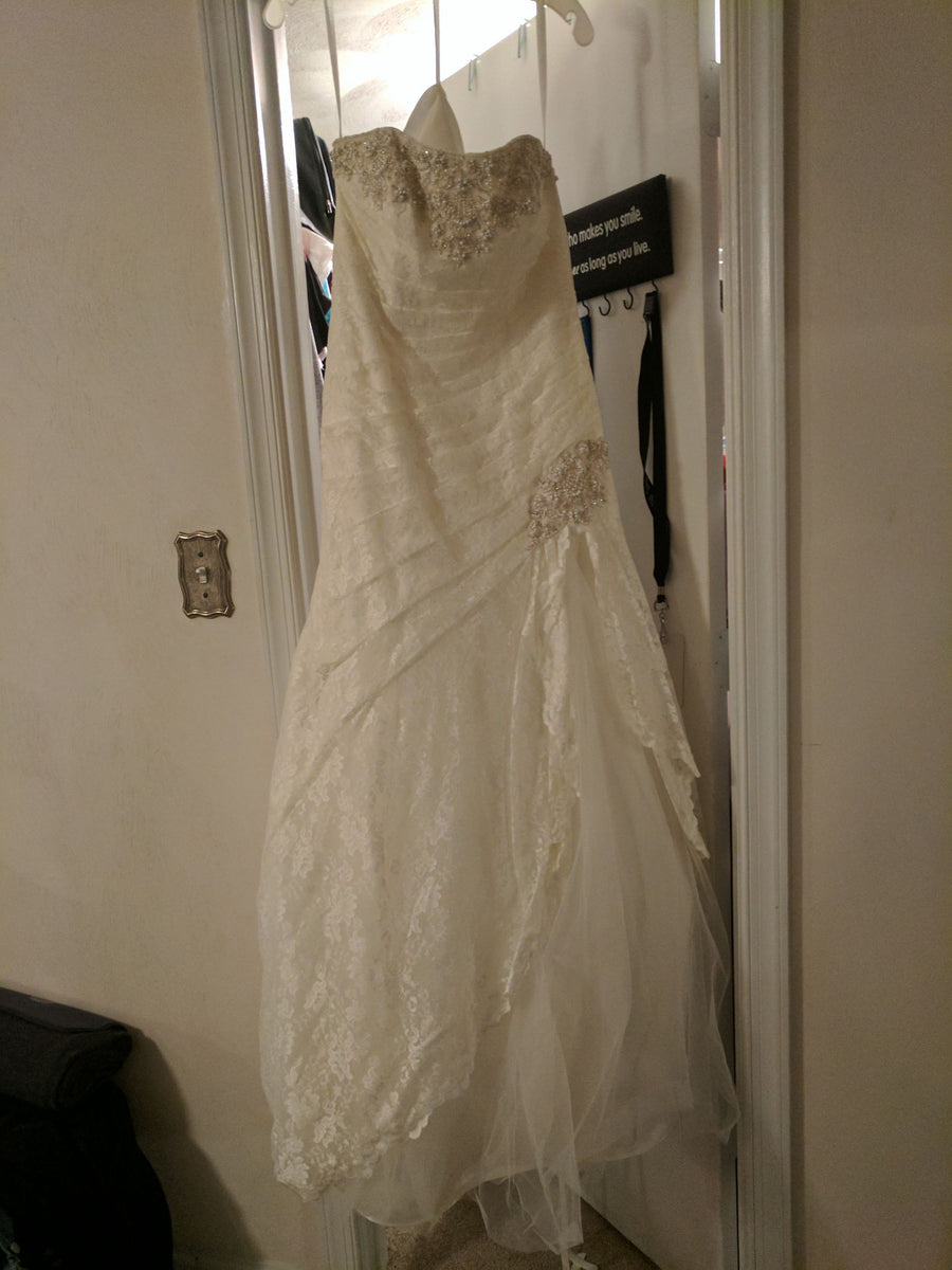 David's Bridal YP3344 – Nearly Newlywed
