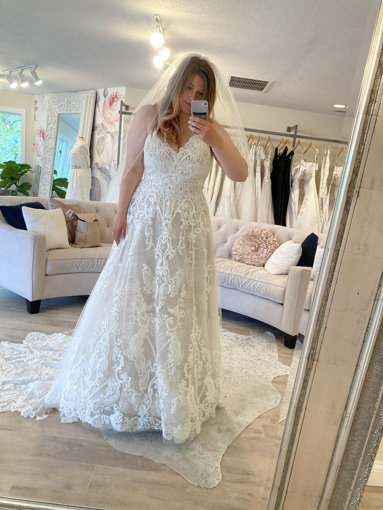 Enzoani Manda – PreOwnedWeddingDresses