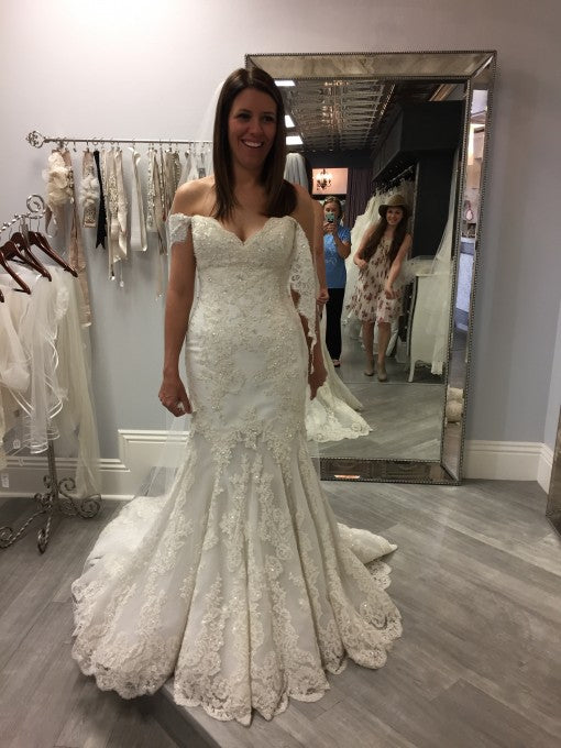 Enzoani Jenny – Nearly Newlywed