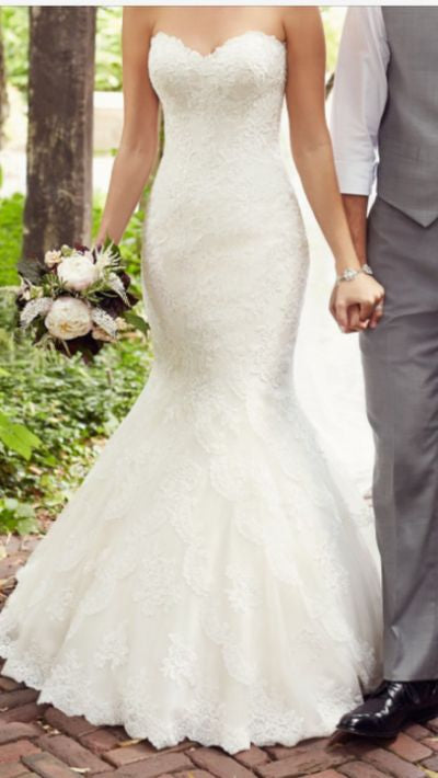 Essense of Australia D1846 – Nearly Newlywed